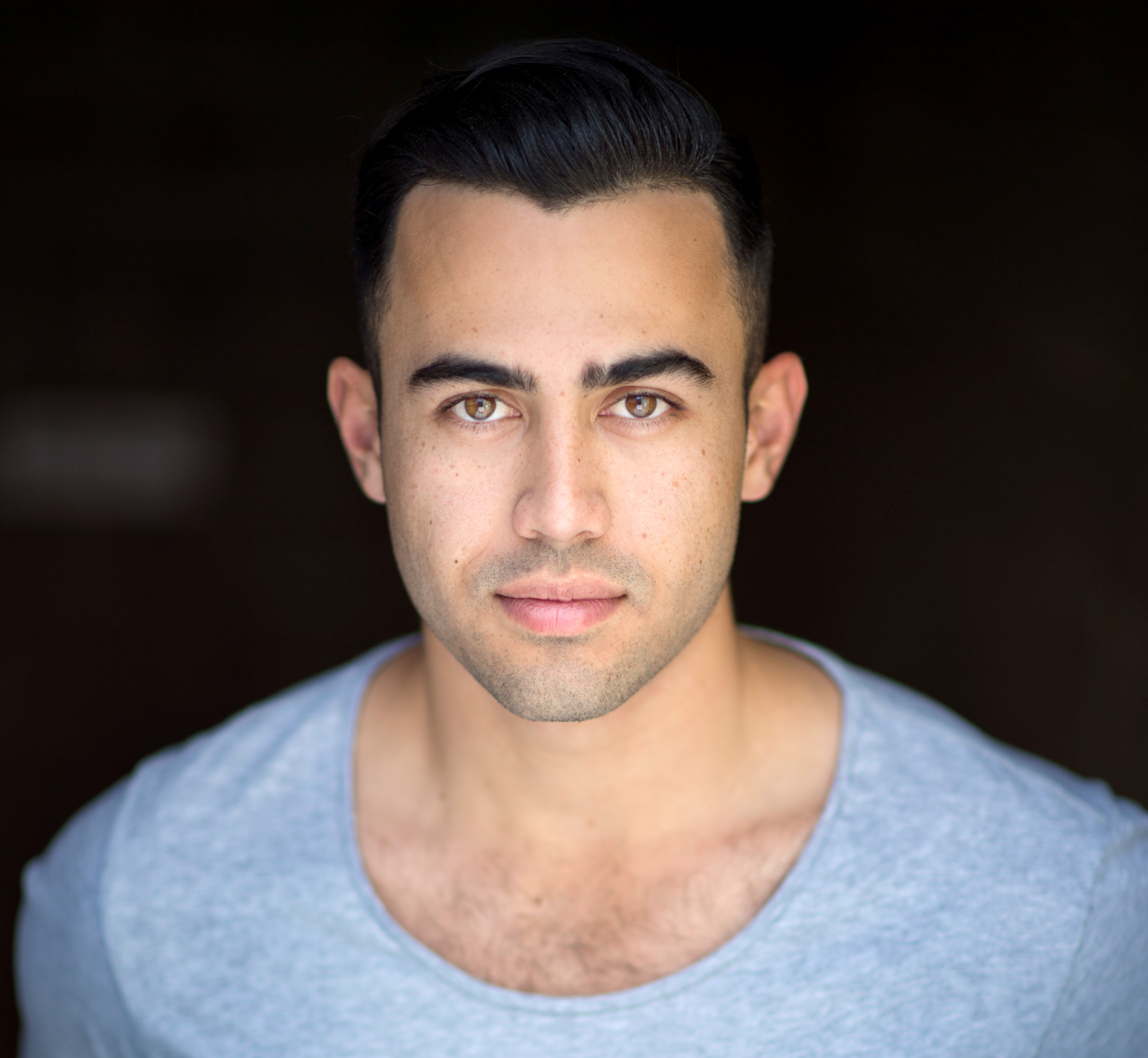 Frozen the Musical: Sean Sinclair – The Fame Reporter