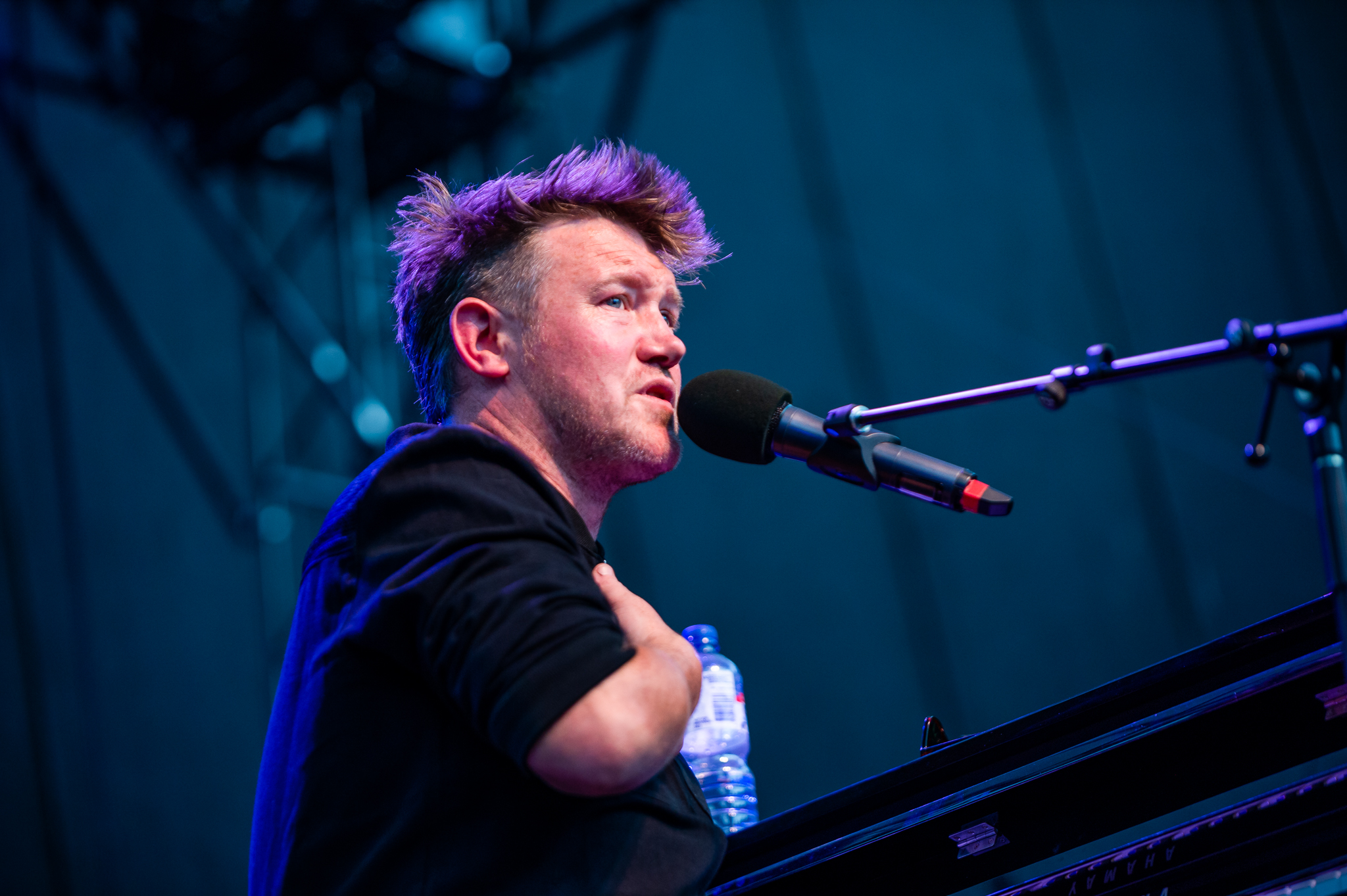 Eddie Perfect Introspective Review – The Fame Reporter