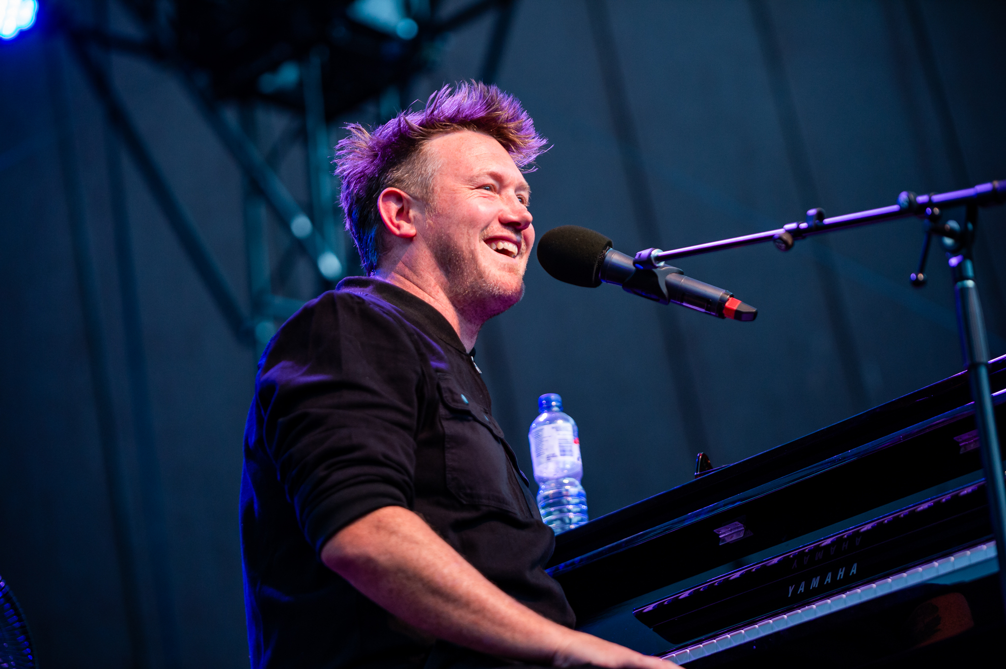 Eddie Perfect Introspective Review – The Fame Reporter