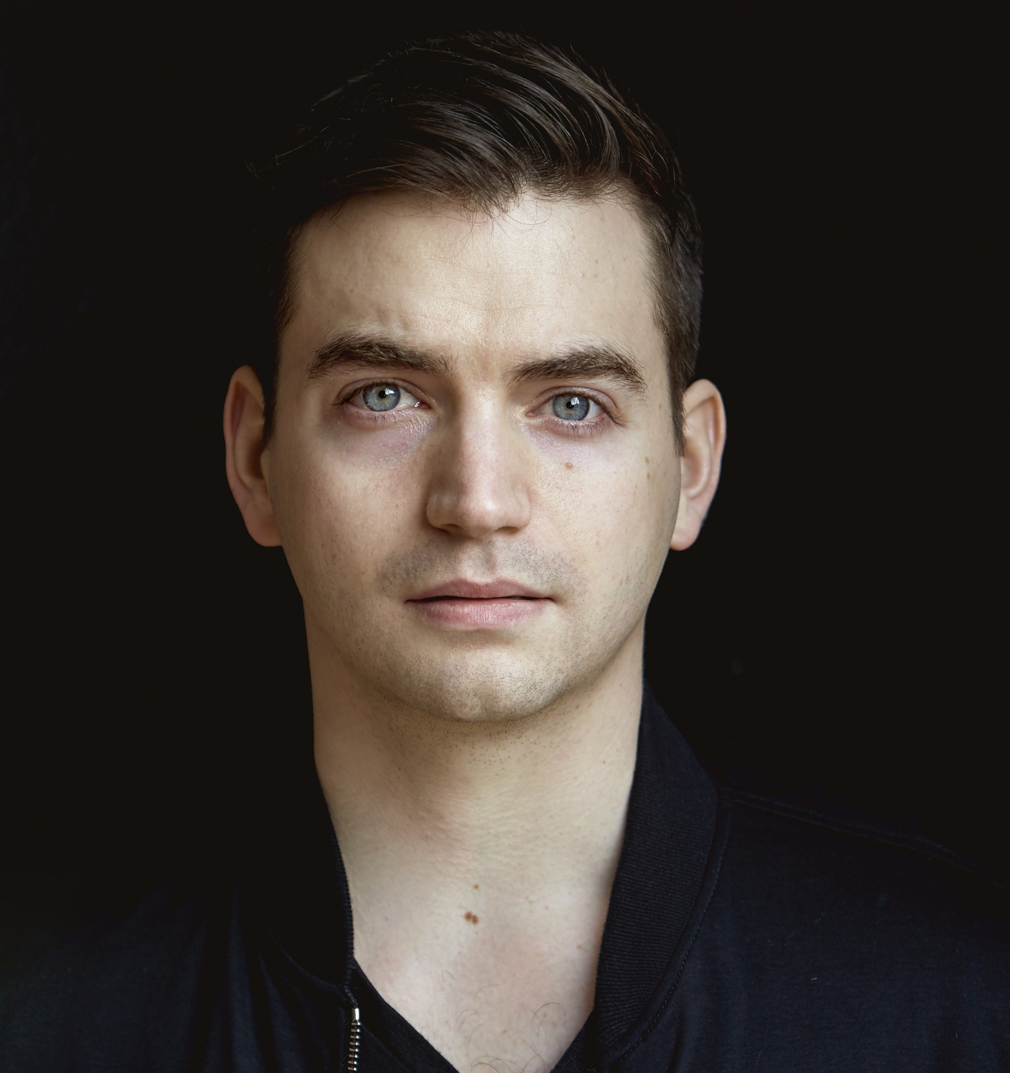 Disney’s Beauty and The Beast || Nick Cox – The Fame Reporter