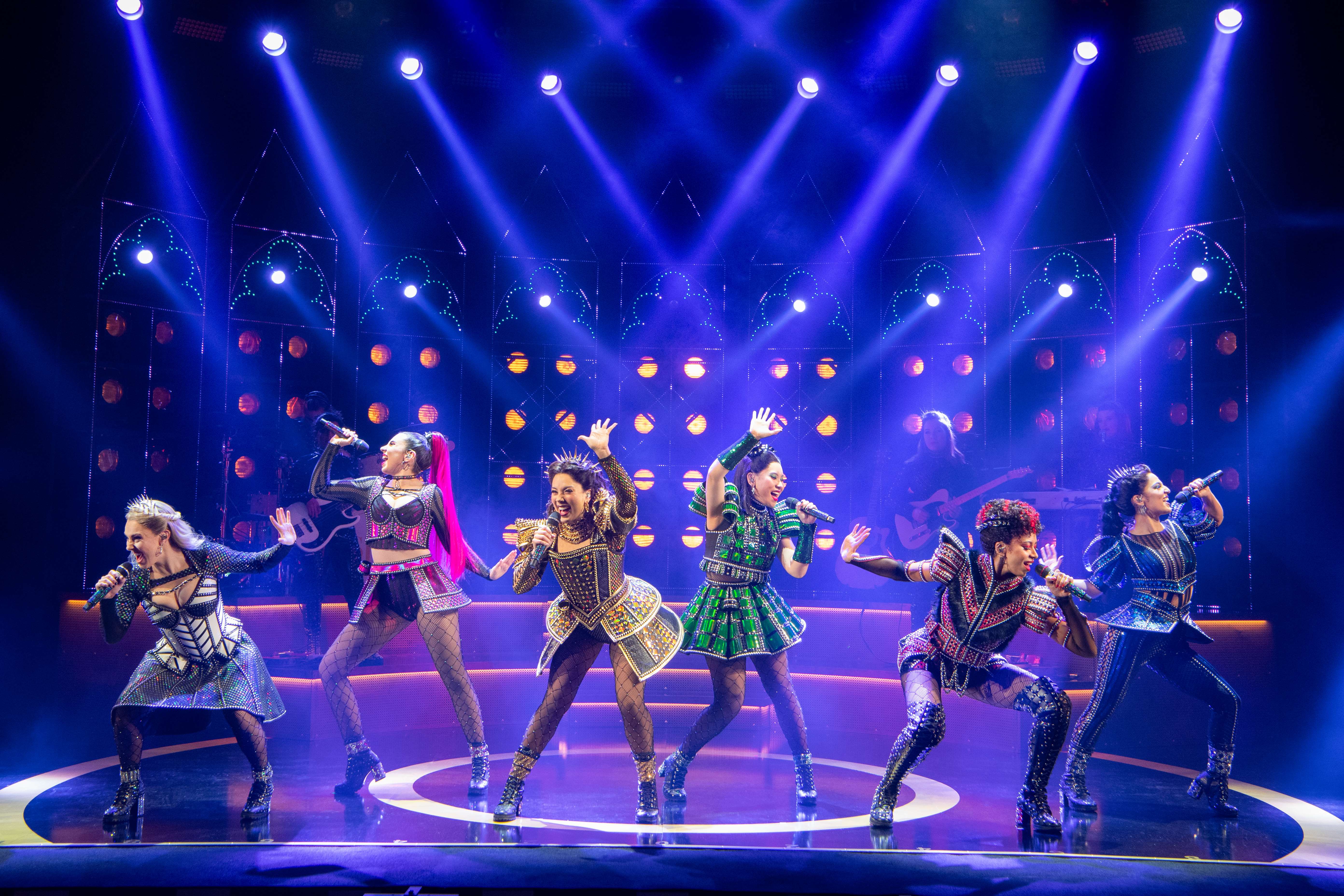 Six the Musical || Loren Hunter – The Fame Reporter